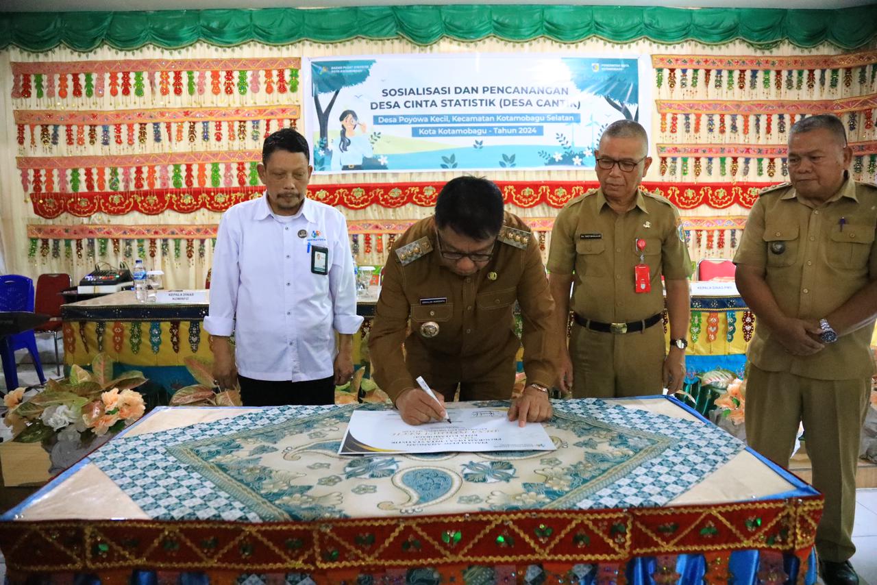 Pj Wali Kota Abdullah Mokoginta Canangkan Poyowa Kecil Sebagai Desa Cinta Statistik - Kontras.co.id